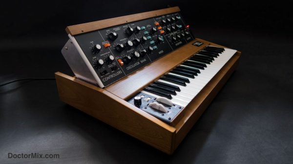 Minimoog: The Legendary Synth That Shaped Modern Music | Doctor Mix